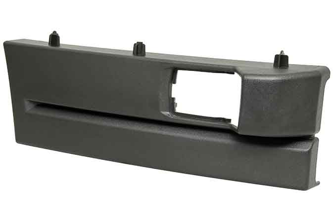 SLP COV-121 Foot Step Garnish R - 1486648,1779121 — GenParts.eu
