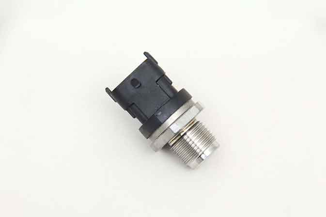 SLP SEN-328 Fuel Pressure Sensor - 20792328,21455919,23542679,30677300 ...